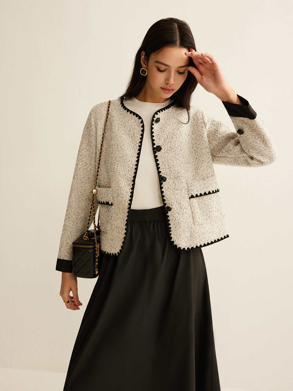 Embroidered Trim Tweed Short Jacket | COMMENSE
