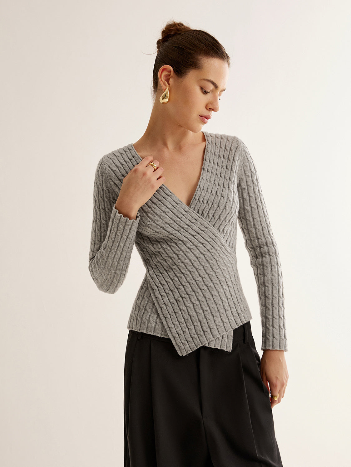 V-Neck Criss Cross Knit Top | COMMENSE