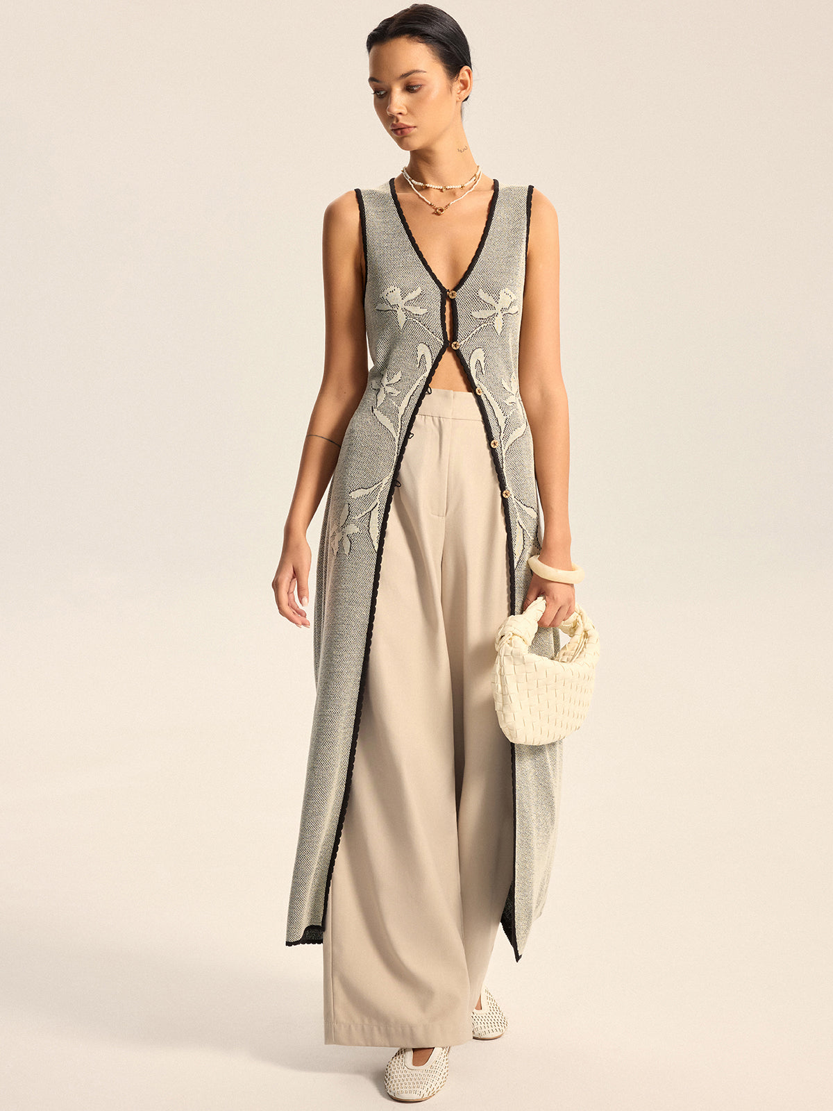 Floral Contrast Trim Knit Maxi Vest | COMMENSE