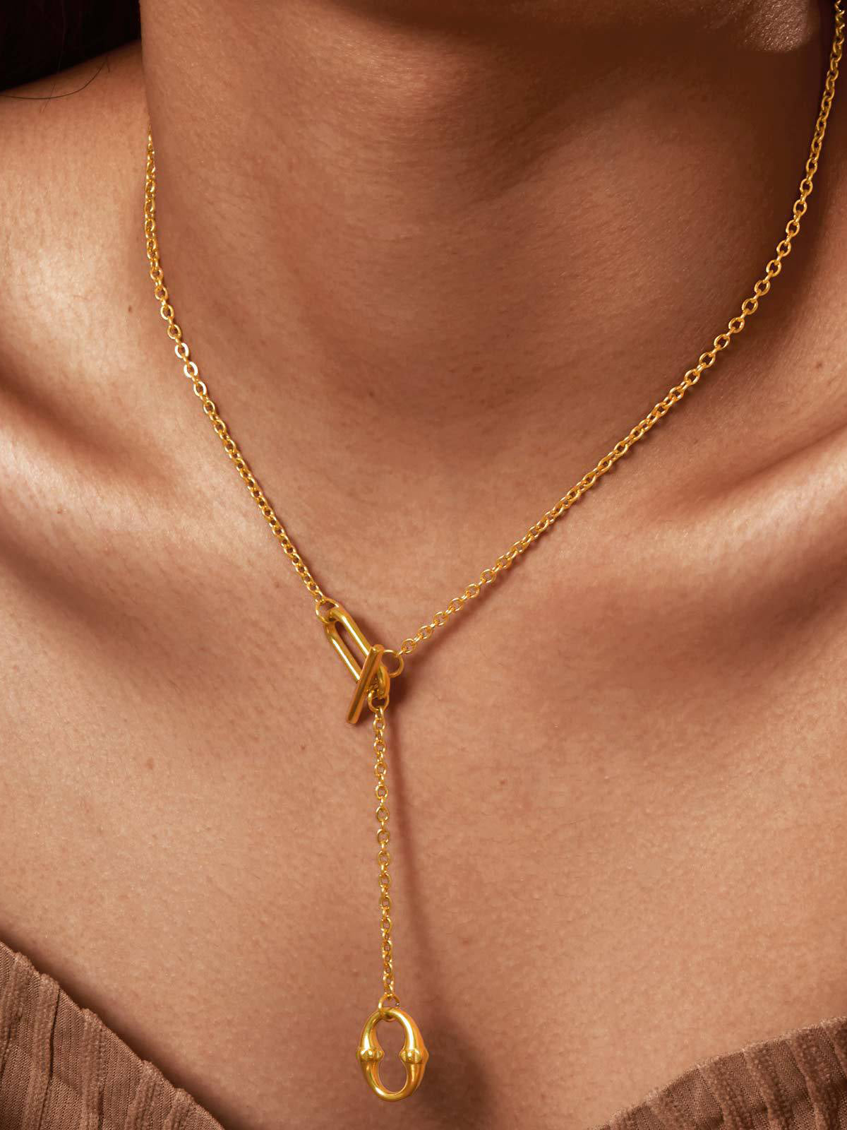 Toggle-Clasp Chain Necklace | COMMENSE